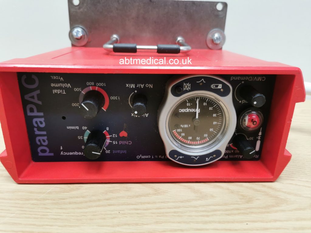 Pneupac Smith parapac 200D MRI Ventilator ventilation + O2 with circuit ...