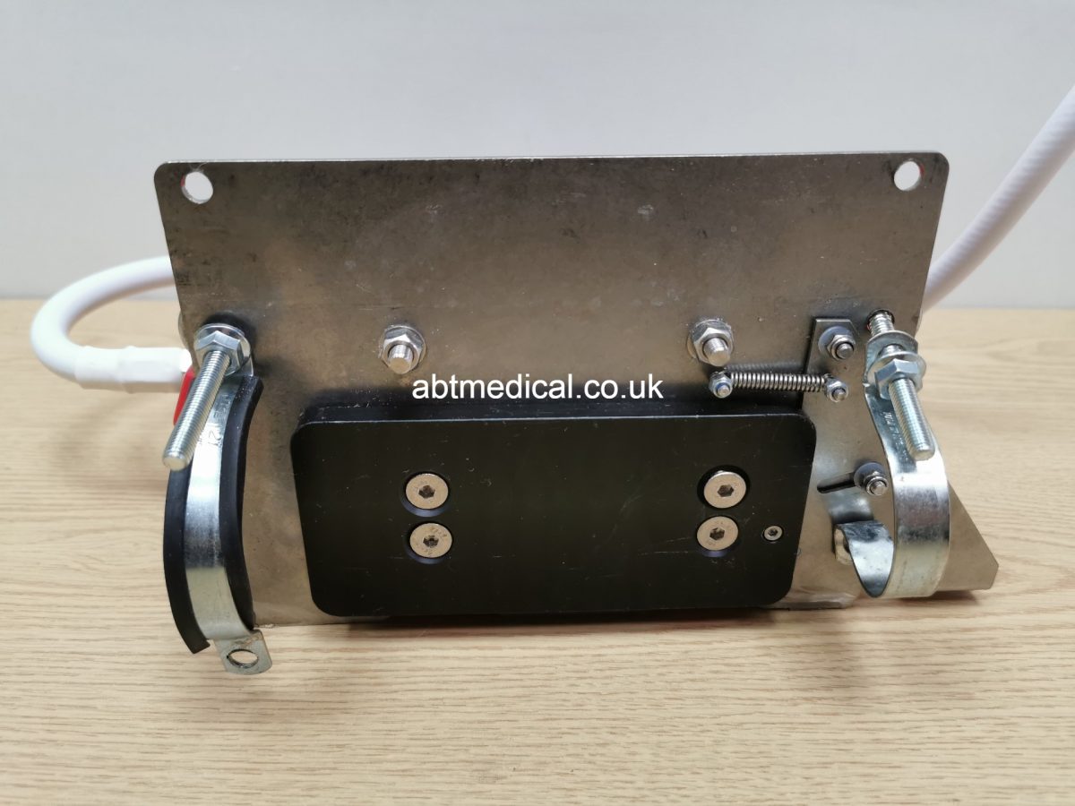 Pneupac Smith parapac 200D MRI Ventilator ventilation + O2 with circuit ...