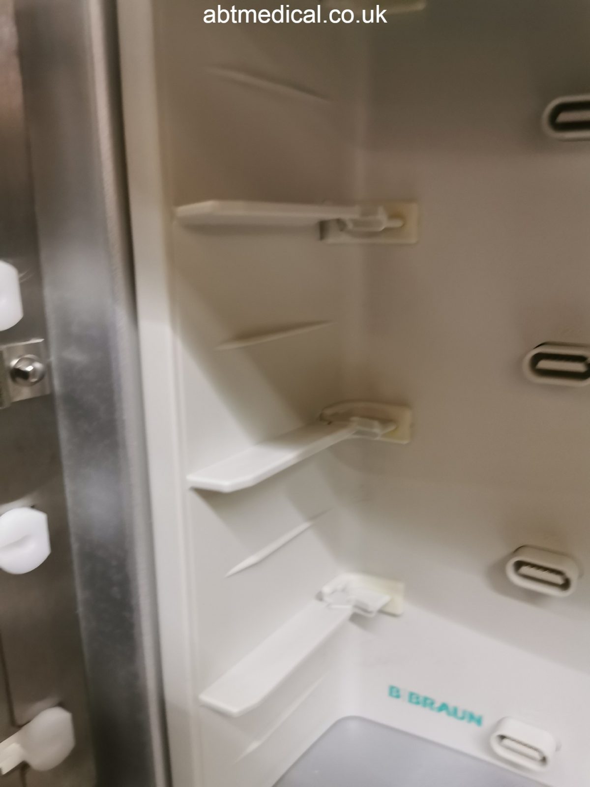 B Braun Tesla Spacestation MRI docking station for infusion syringe ...