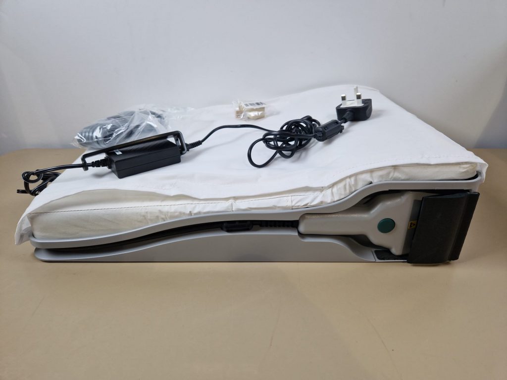 Cardiomems HF Patient remote monitoring system + power adapter + hand ...