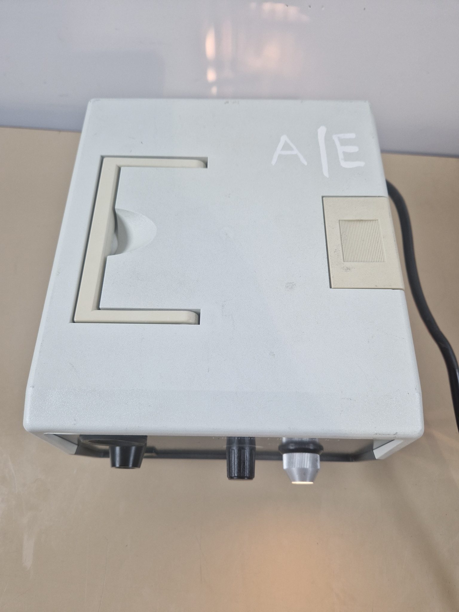 HEINE HK4000 Light Source – Welcome to